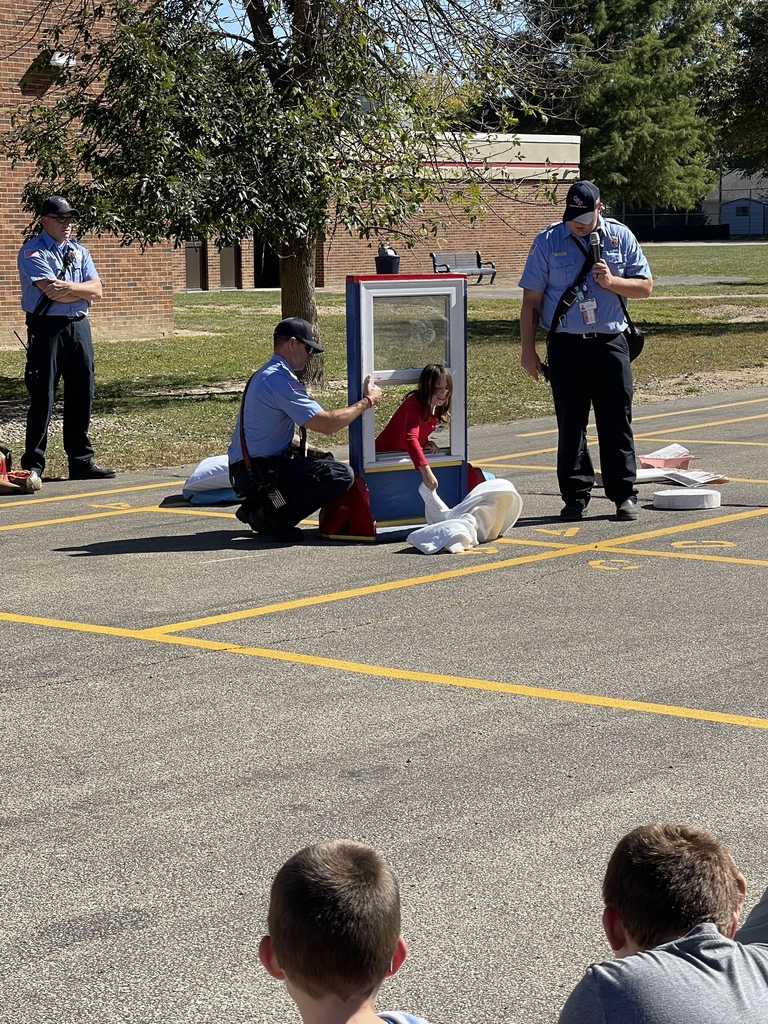 Live Feed | Carl Sandburg Elementary School